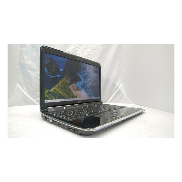 e-zoa.com｜[ZOA (ゾア)] ノートパソコン 中古 パソコン 富士通 FUJITSU Win10Home i7 15.6インチ [(2652363)]